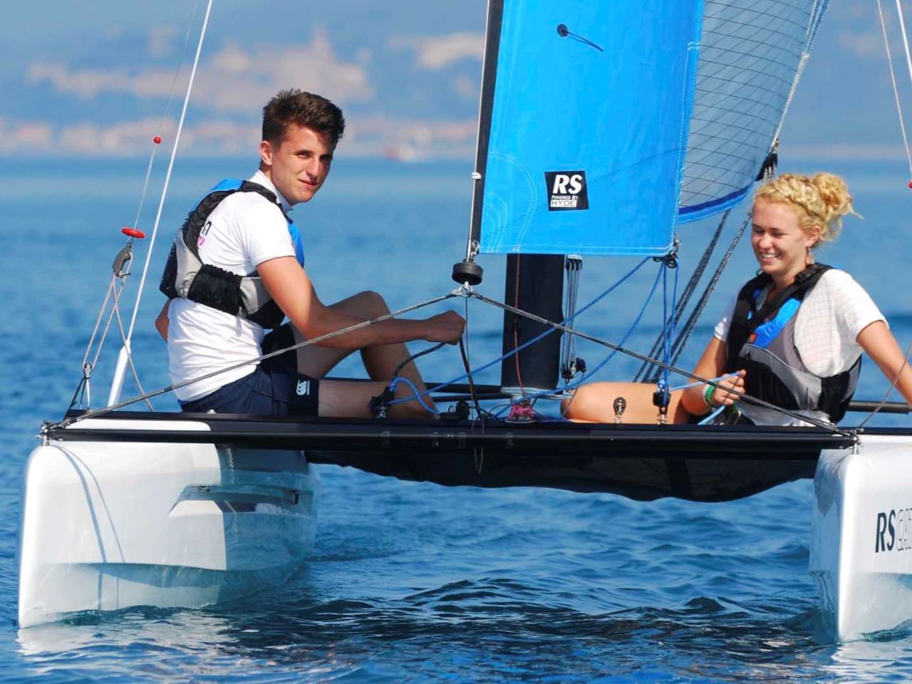 Sonderangebote über Segelboote von ILCA.Laser, RS Sailing, Oceanplay