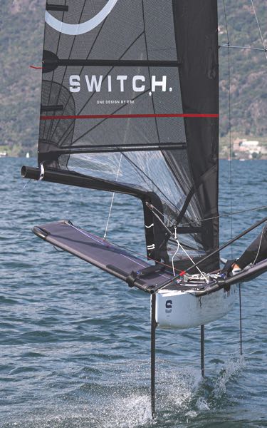 SWITCH One Design foiling Segeljolle